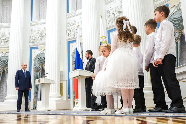 Kako izgleda kurikulum u ruskim školama: Natjecanja dronovima i ...