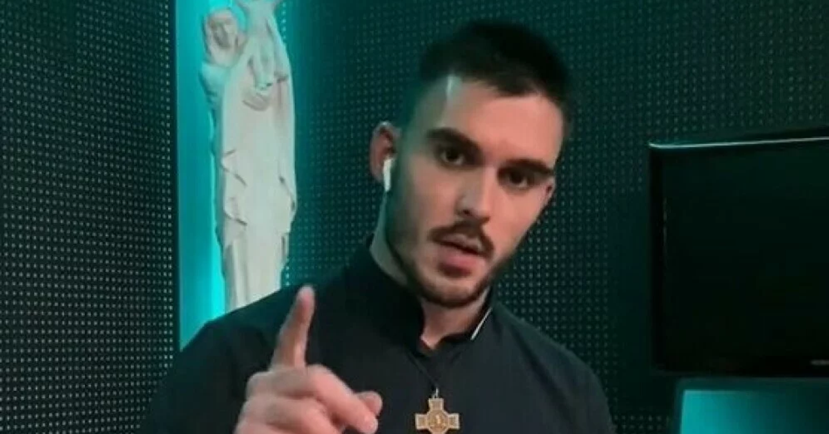 Svećenik koji se svađao sa Severinom ponovno diže prašinu izjavama o ...