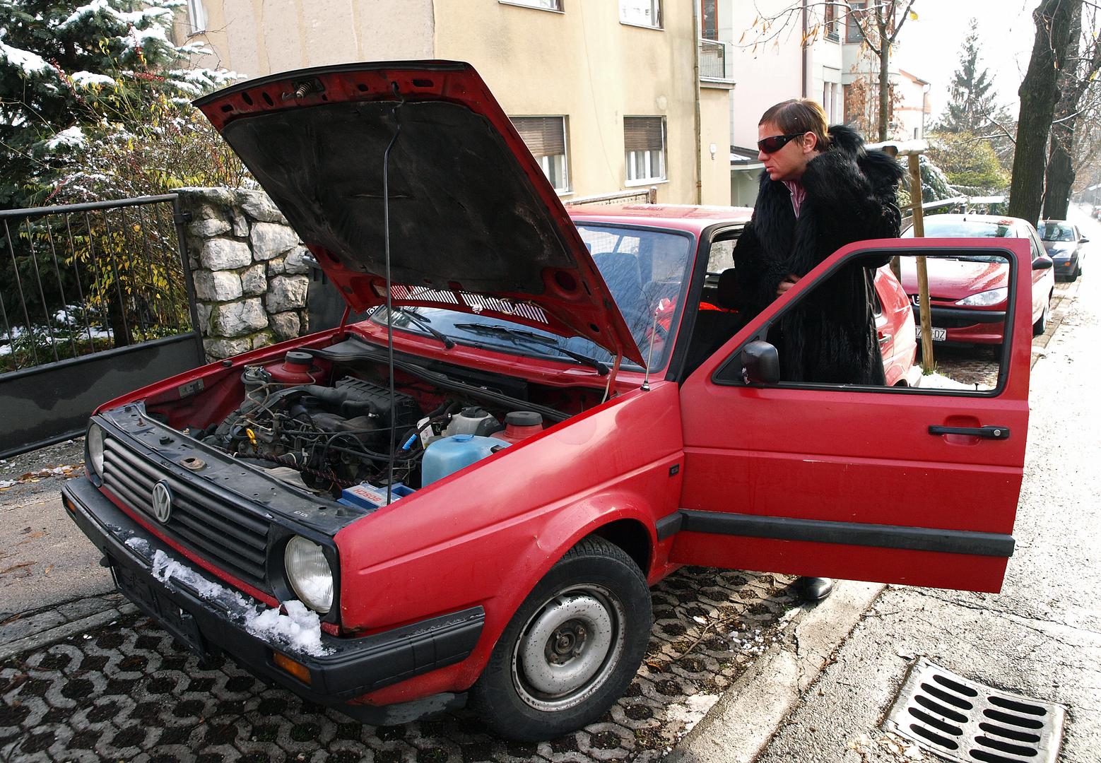 FOTO Bio je poznato ime naše estrade, a kada se drugi put ženio priznao ...