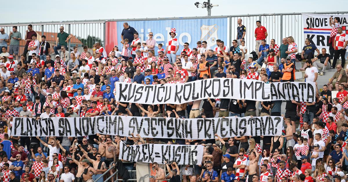 FOTO Sramotne poruke Torcide na Rujevici: Srednji prst HNS-u ...