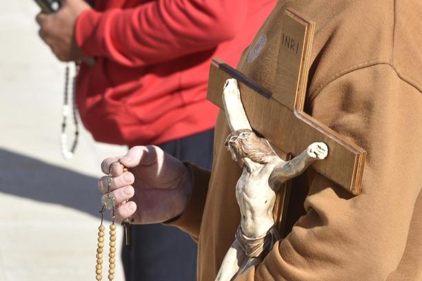 Religioznost se često pokazuje kao plodno tlo za mitomaniju i ...